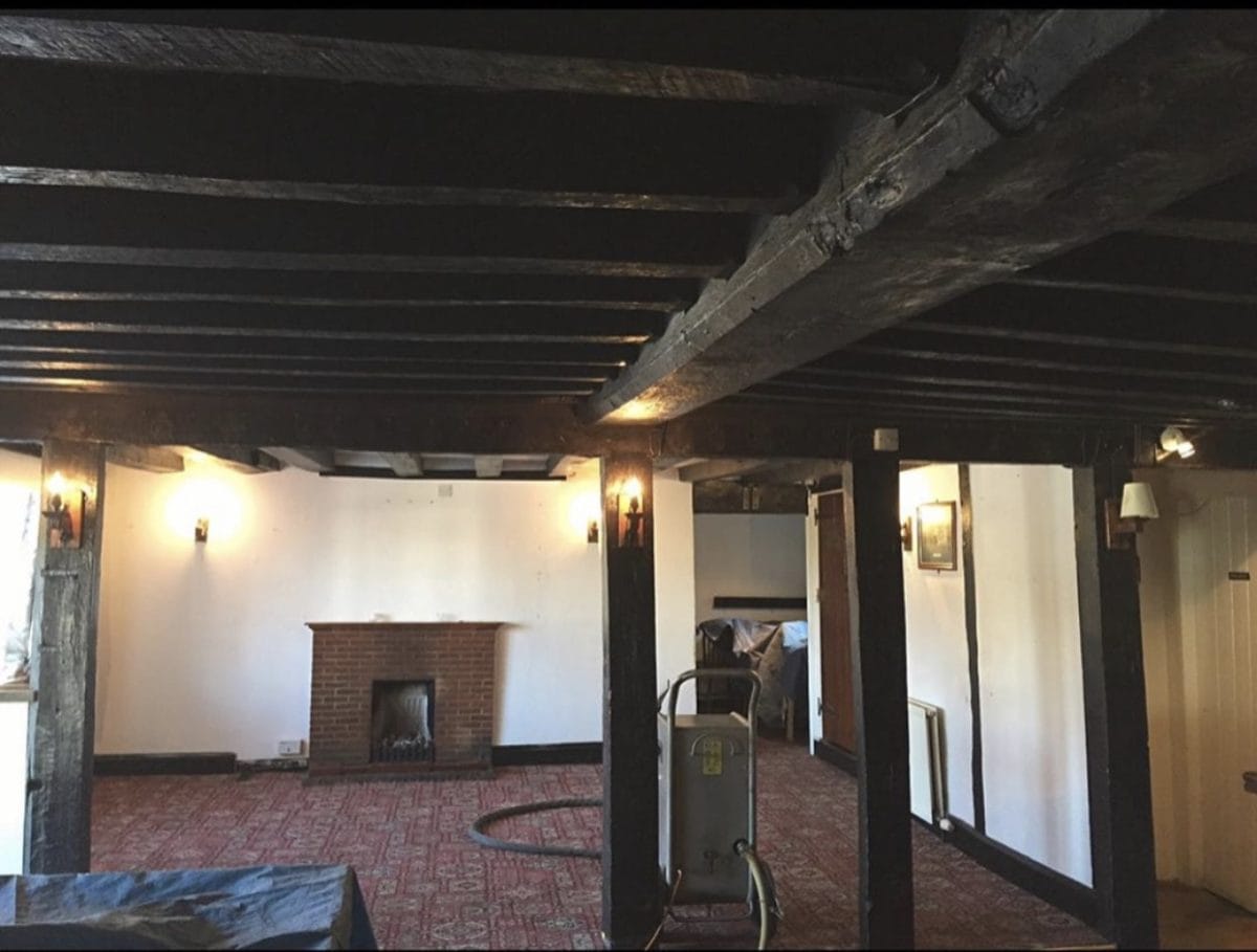 Oak Beam Cleaning | Pine Beam Restoration - Heritage Dry Ice Blasting